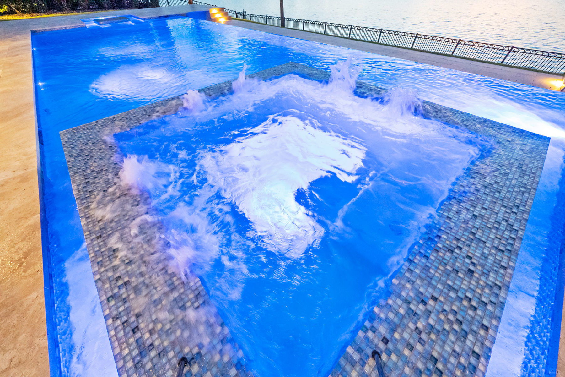 Sunset Park Residence - Maddox Custom Pools & Landscaping