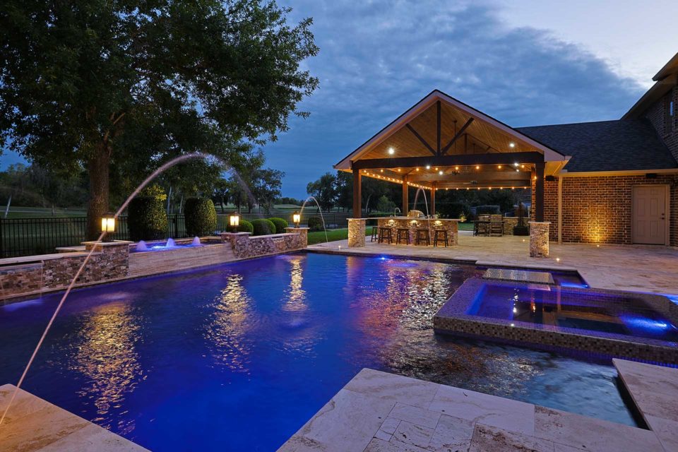 Commanders Point Residence - Maddox Custom Pools & Landscaping
